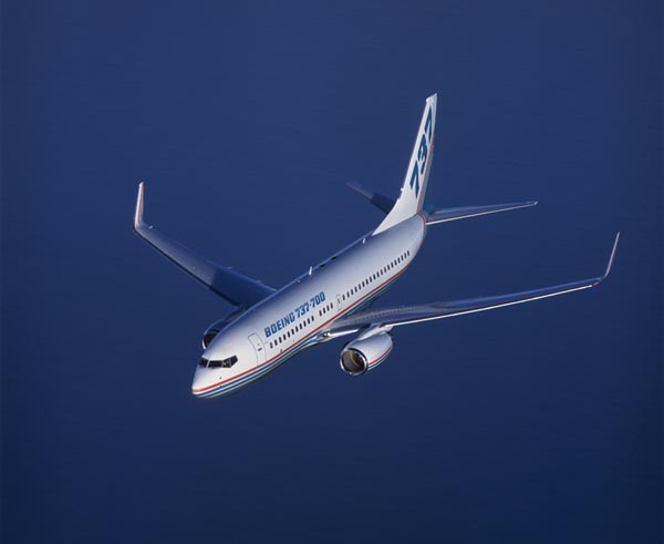 Boeing 737-700 :: Boeing
